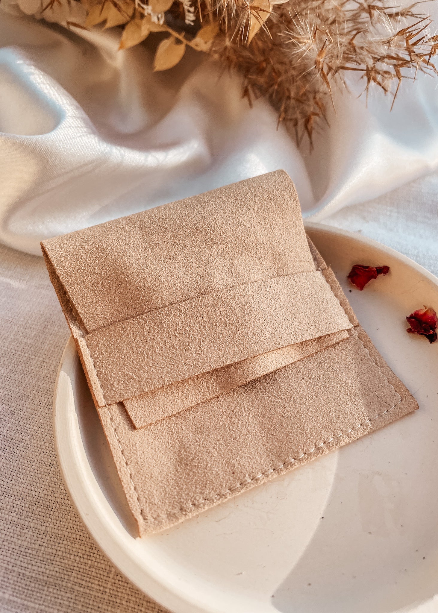 Velvet Gift Pouch – Serene Stone